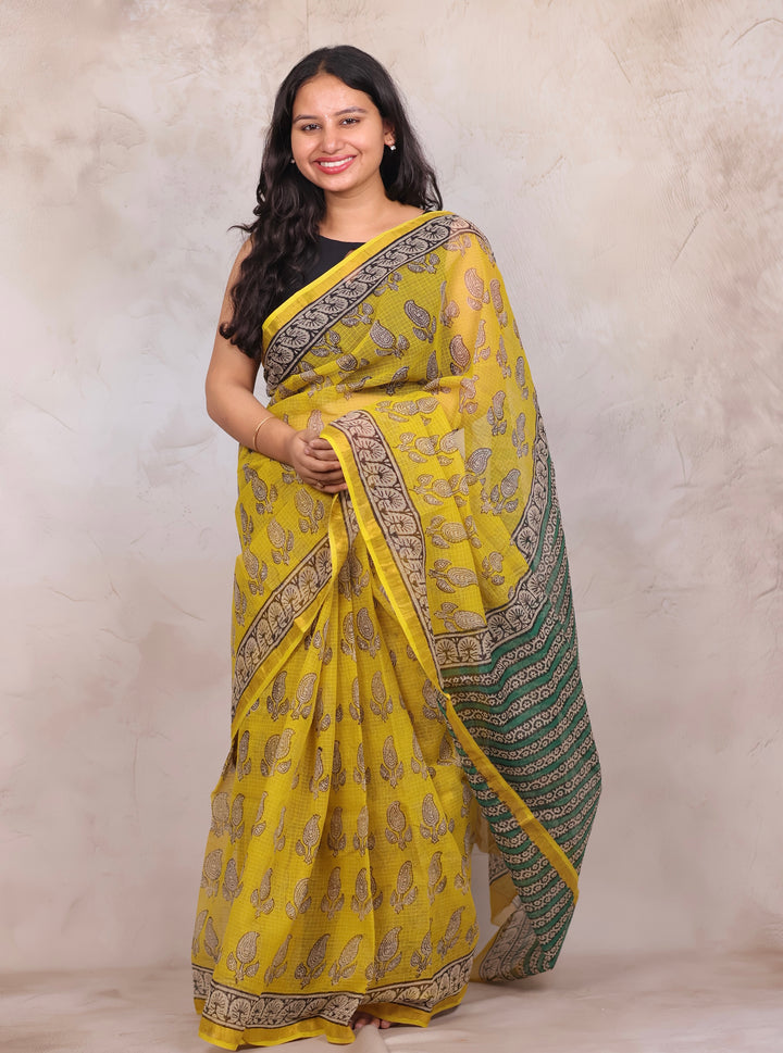 Buy Kota Doria Sarees Online | Bagru & Kalamkari Kota Cotton | Looms ...